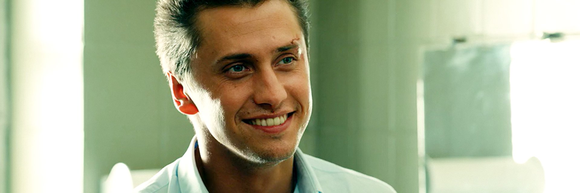 Мажор - 2014: актеры, рейтинг и отзывы на канале Дом кино